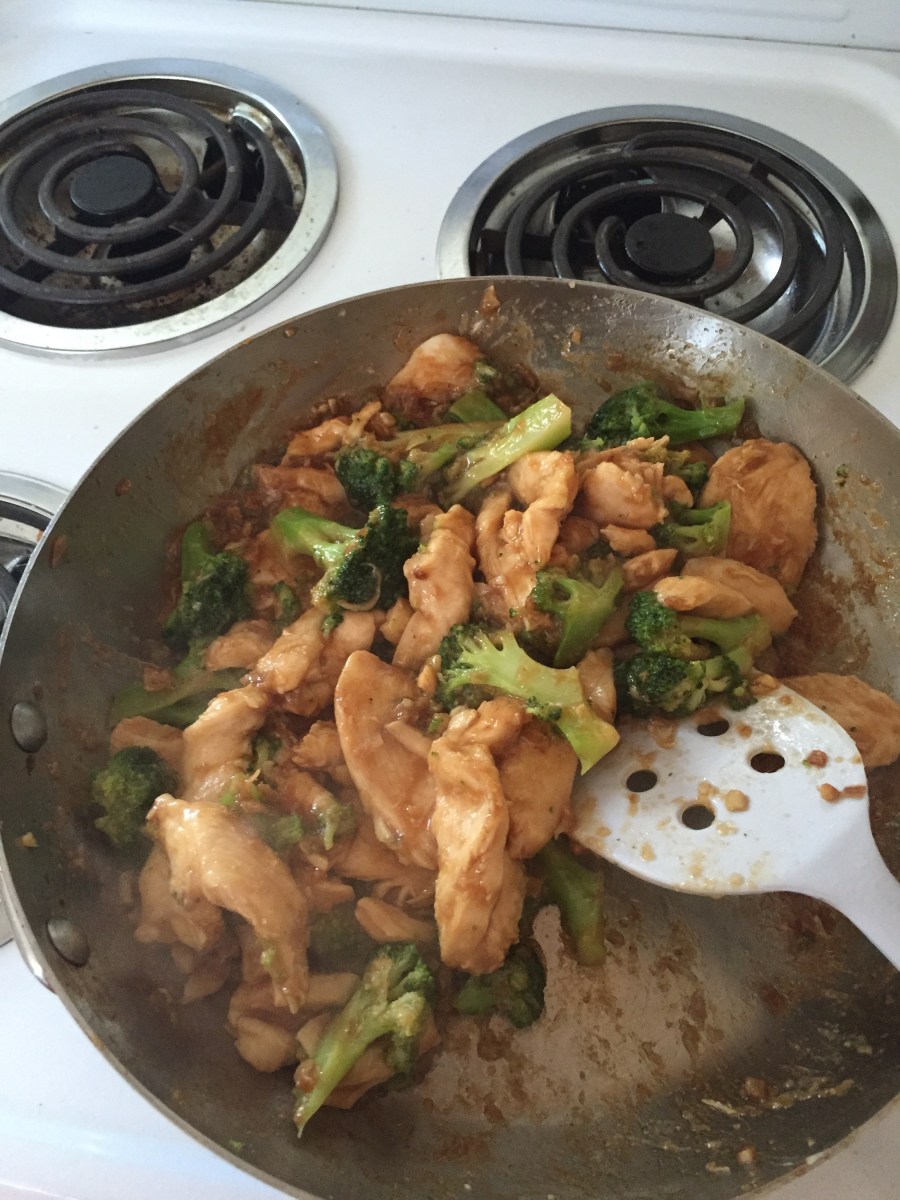 Chinese Beef and Broccoli (but with chicken, not beef) – Cassidy Olsen